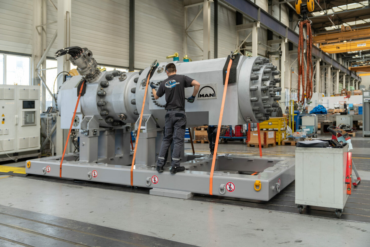 APS waySuite at MAN ES: Production planning AI-optimized