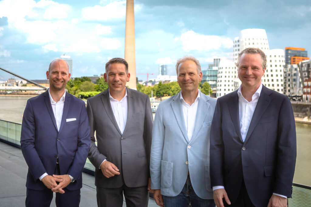 HÖVELER HOLZMANN Beomes Part of valantic